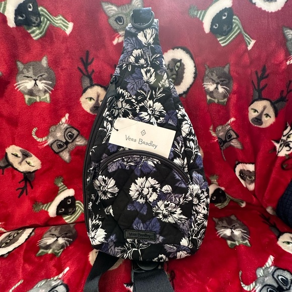 Vera Bradley | Bags | Vera Bradley Essential Compact Sling | Poshmark